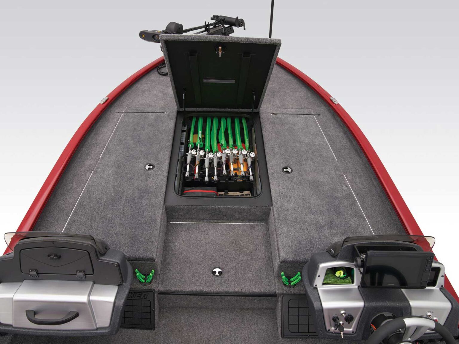 2025 Tracker Savage 215