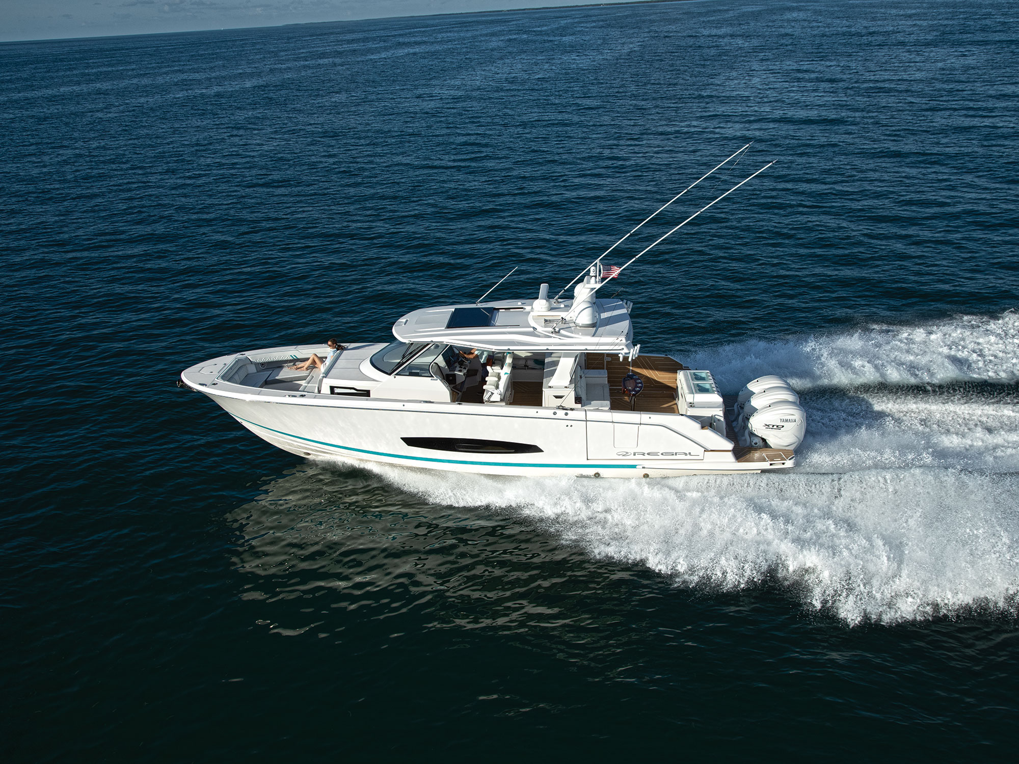 2024 Regal 43 SAV Boat Test, Pricing, Specs | Boating Mag